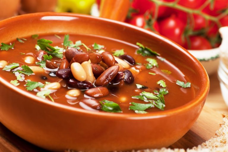 Healthy Eating: Chilli Bean Soup - GOQii