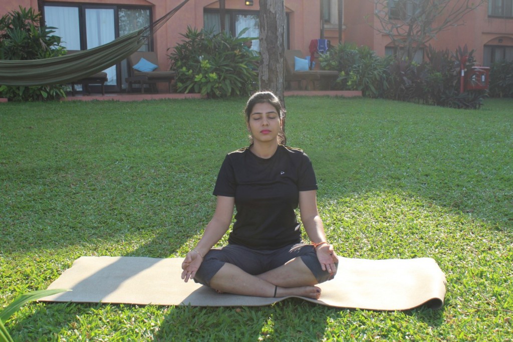 Best yoga poses with Attitudes! - GOQii