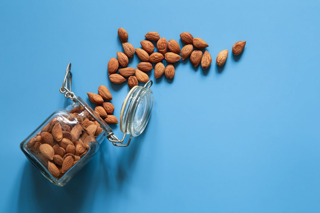 When Is The Best Time To Eat Almonds? - GOQii