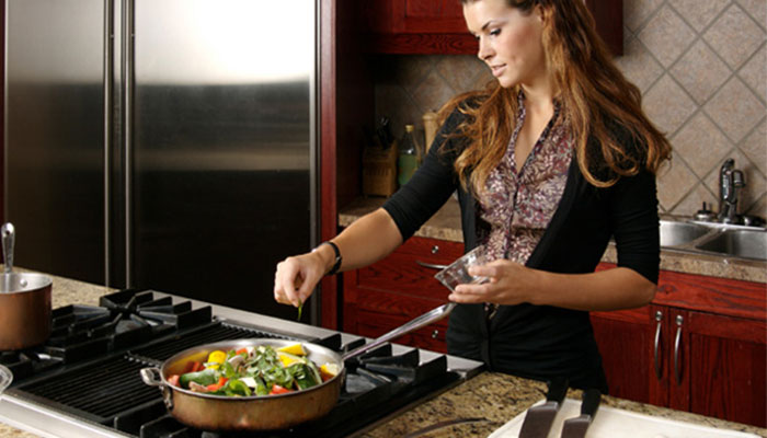 10 Cooking habits that you need to RECONSIDER! - GOQii